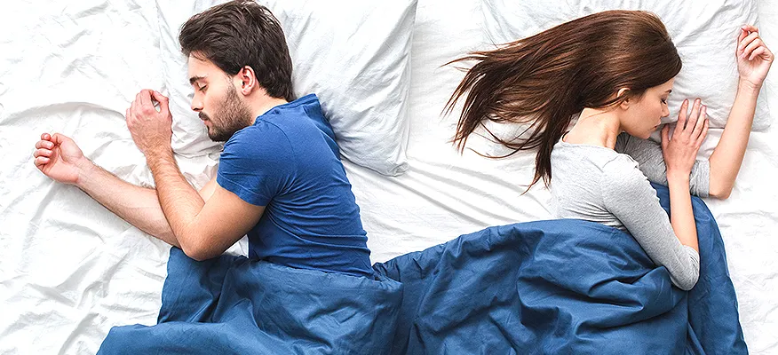 Left or Right: Choosing the Best Side to Sleep On